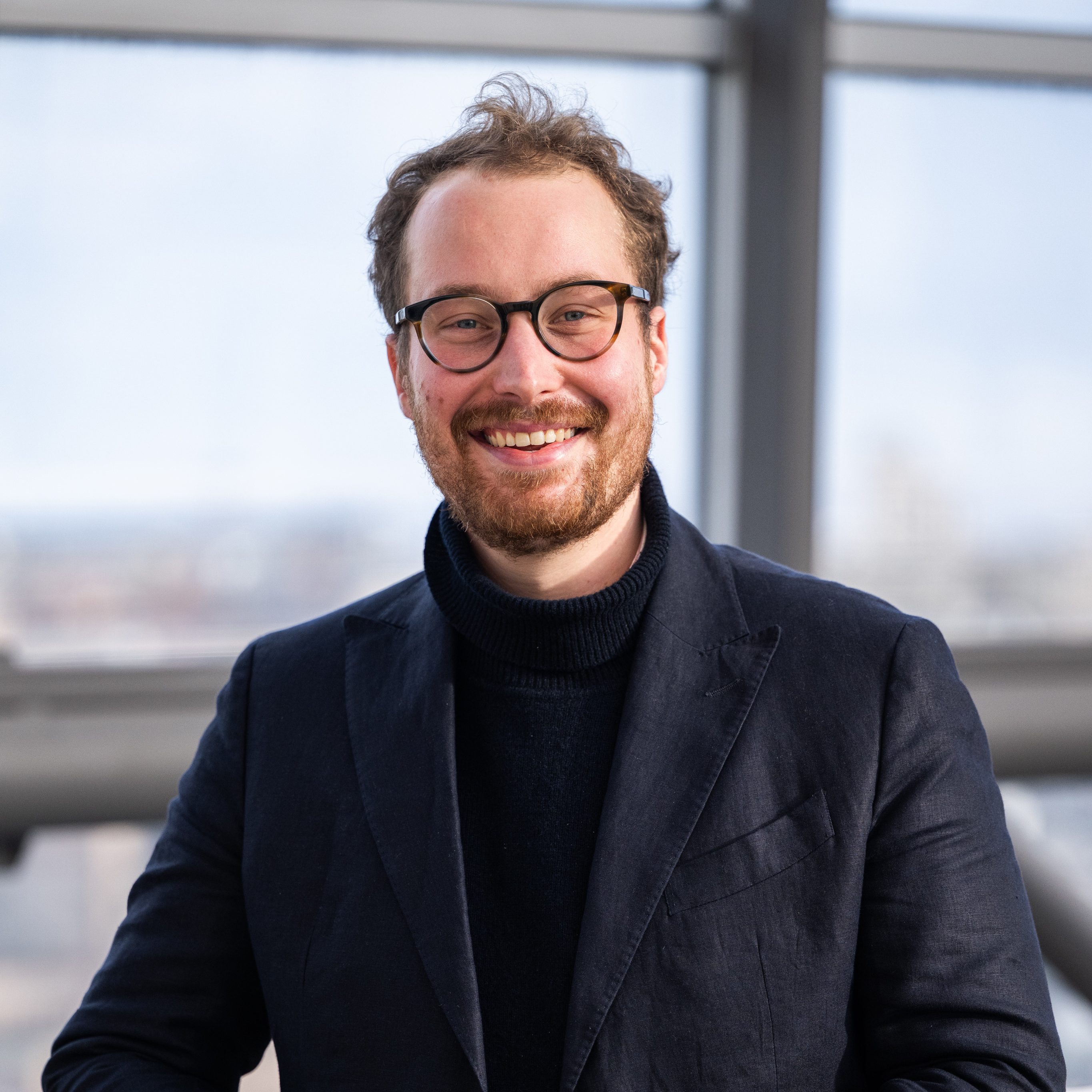 Kontakt & Team › Dr. Tobias Cremer